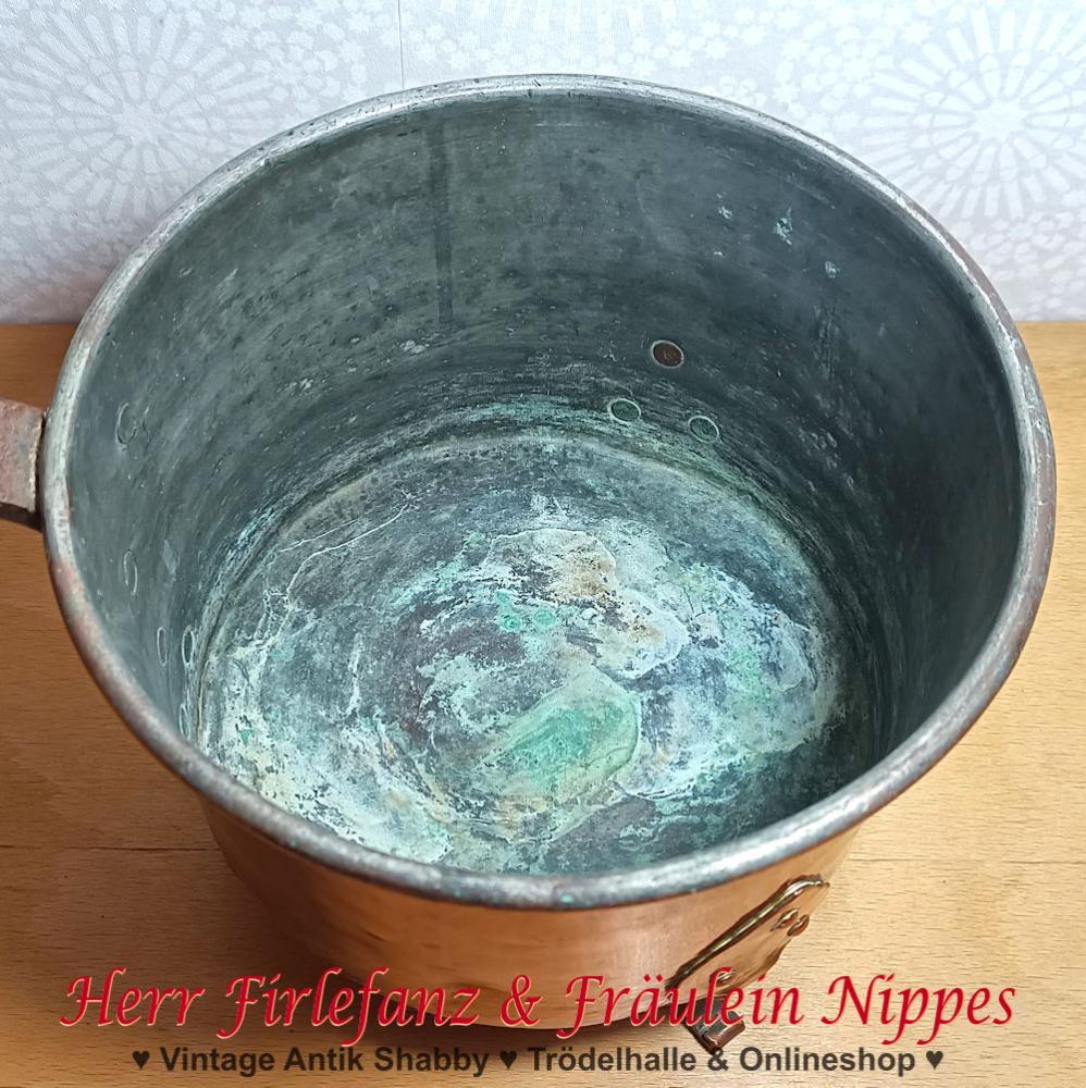 Alter antiker Kupfertopf Topf aus Kupfer