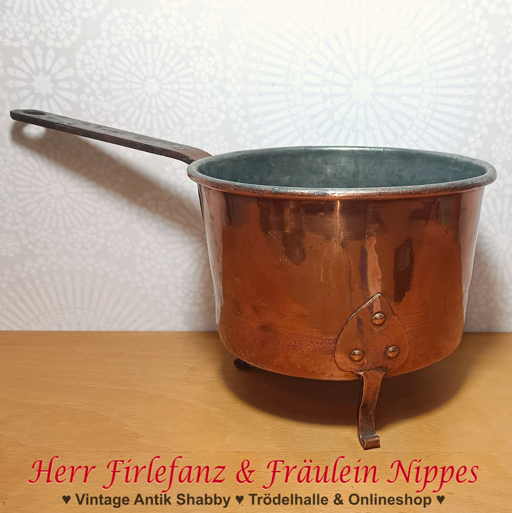 Alter antiker Kupfertopf Topf aus Kupfer