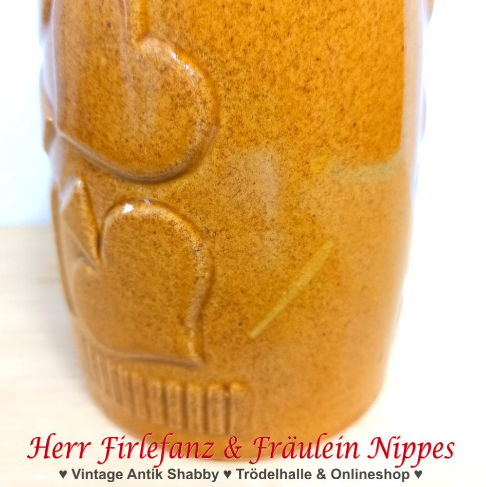 Vintage und Antik Geschirr und Deko aus Keramik